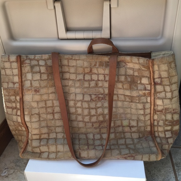LM | Bags | 4 For Lm Embossed Felted Leather Shopper Tote | Poshmark